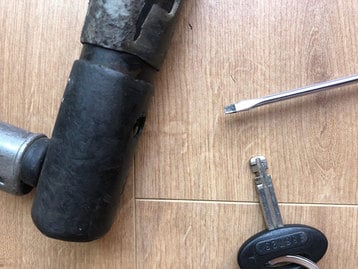 Bike Lock Jammed? How to fix it in 2 simple steps! | The Best Bike Lock